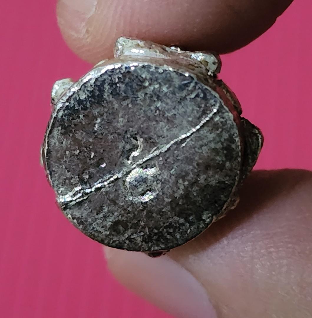 Wat Rakang Archan Toh Bell Amulet 2559, Hobbies & Toys, Memorabilia ...