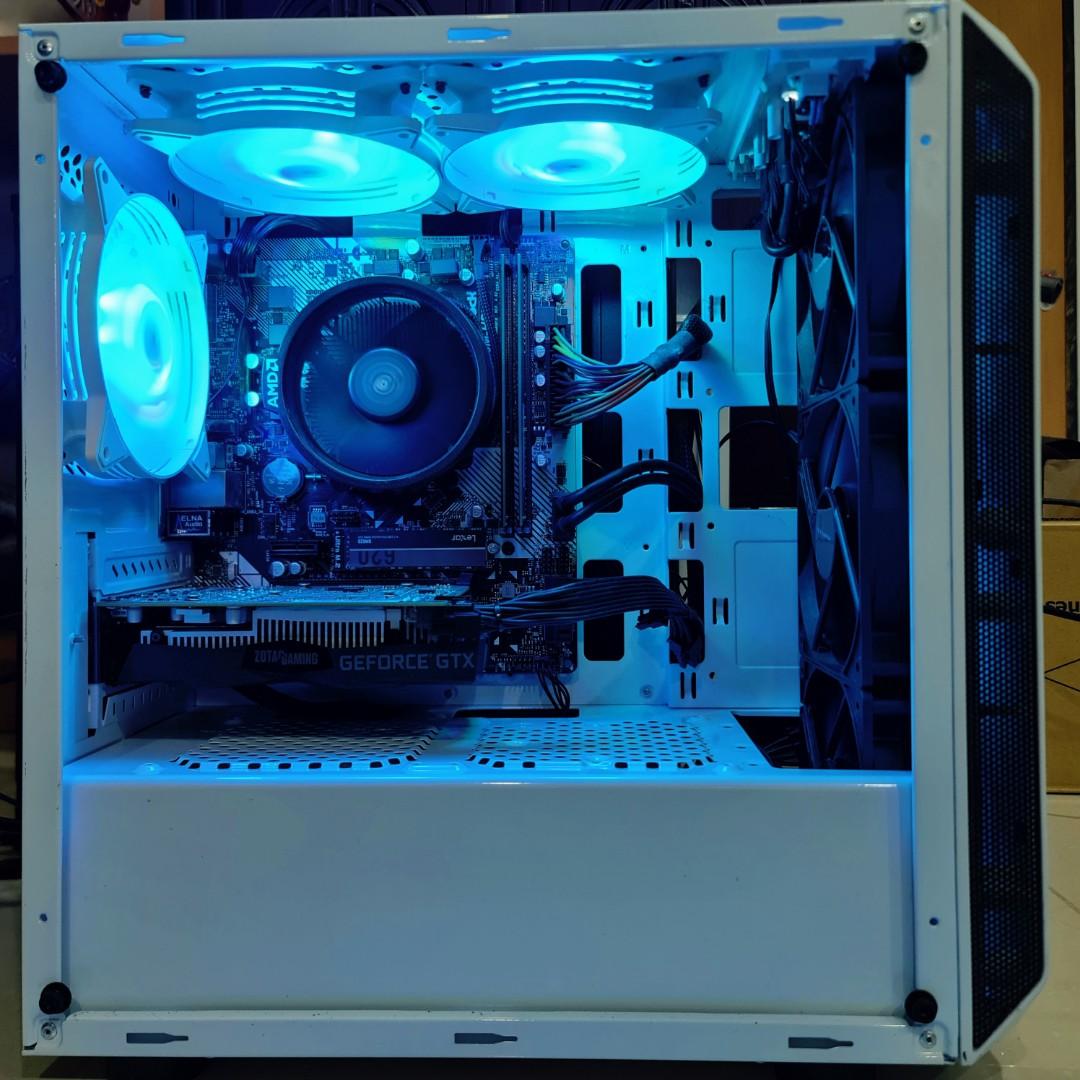 White Gaming PC, Computers & Tech, Desktops on Carousell
