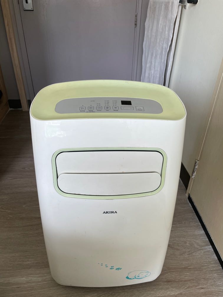 AKIRA portable aircon with remote, hose, window seal and 2 detachable ...