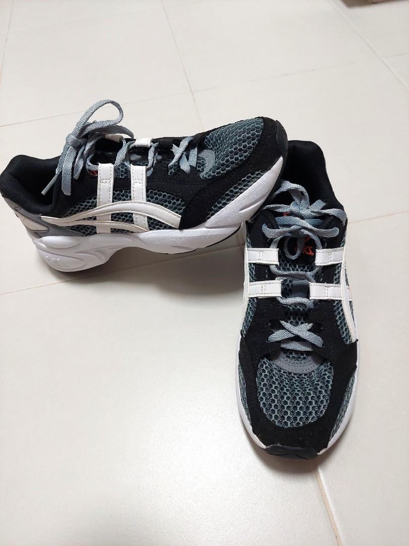 Asics Gel Shoes Mens Fashion Footwear Sneakers On Carousell
