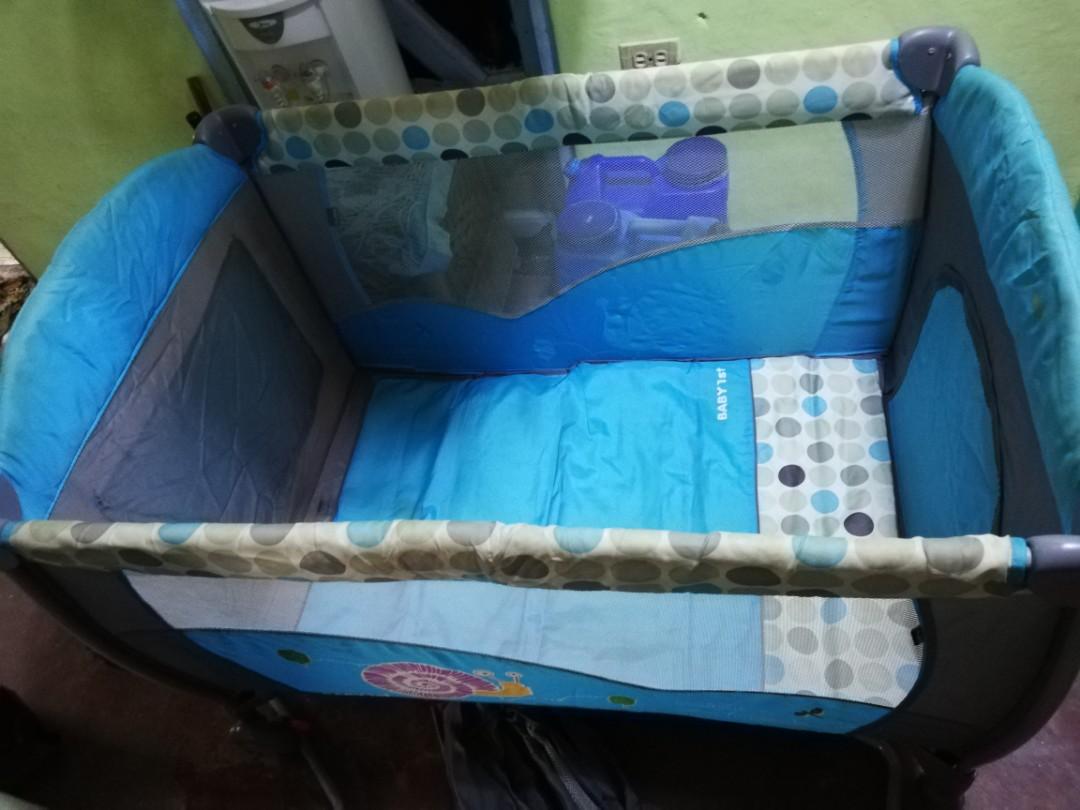 Baby 1st Crib with Rocking System / Playpen, Babies & Kids, Baby ...