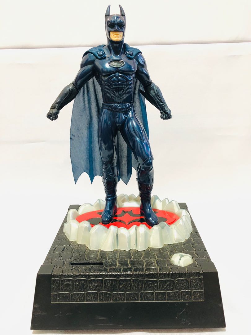 Batman coin bank 1997 Thinkway Toys 12 inch, Hobbies & Toys, Toys ...