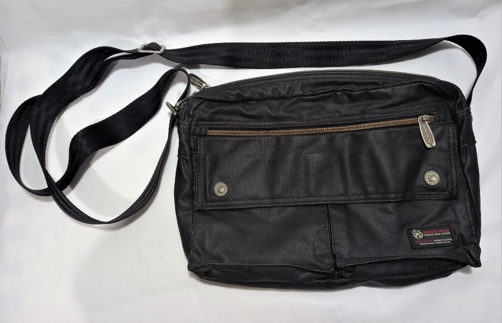 body sac nylon sling bag, Men's Fashion, Bags, Sling Bags on Carousell