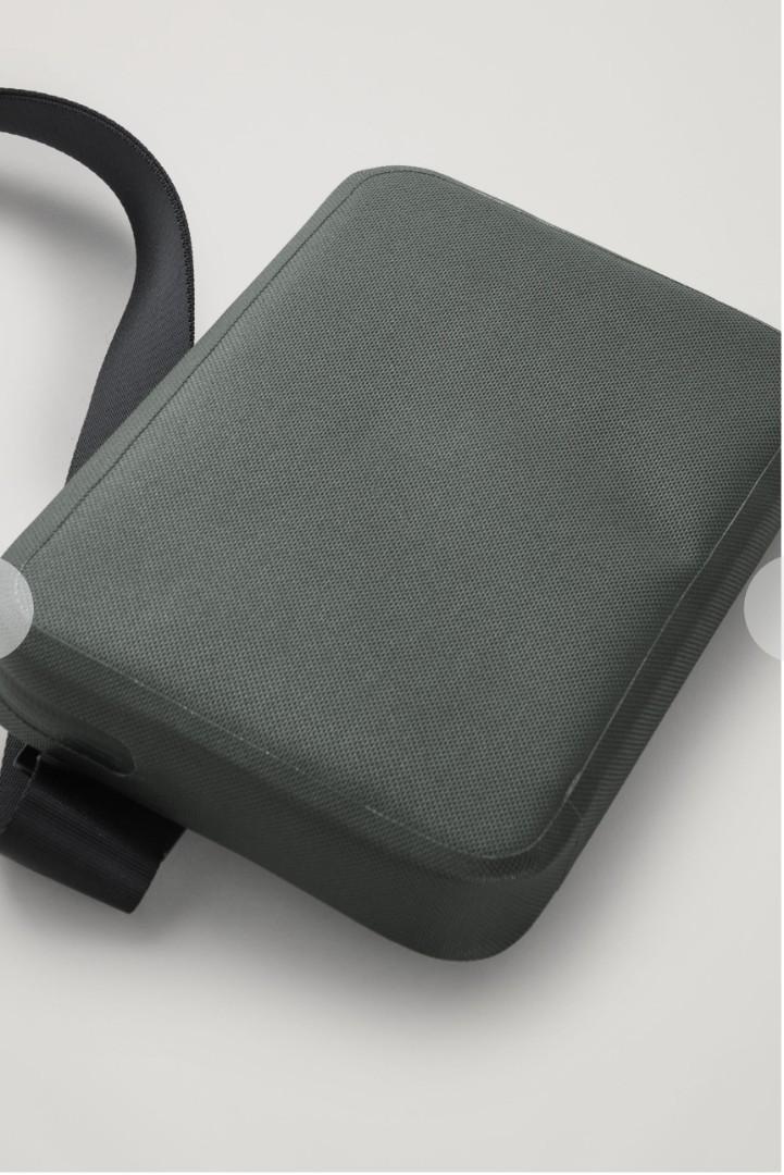 COS Belt Bag, Men's Fashion, Bags, Belt bags, Clutches and Pouches on ...