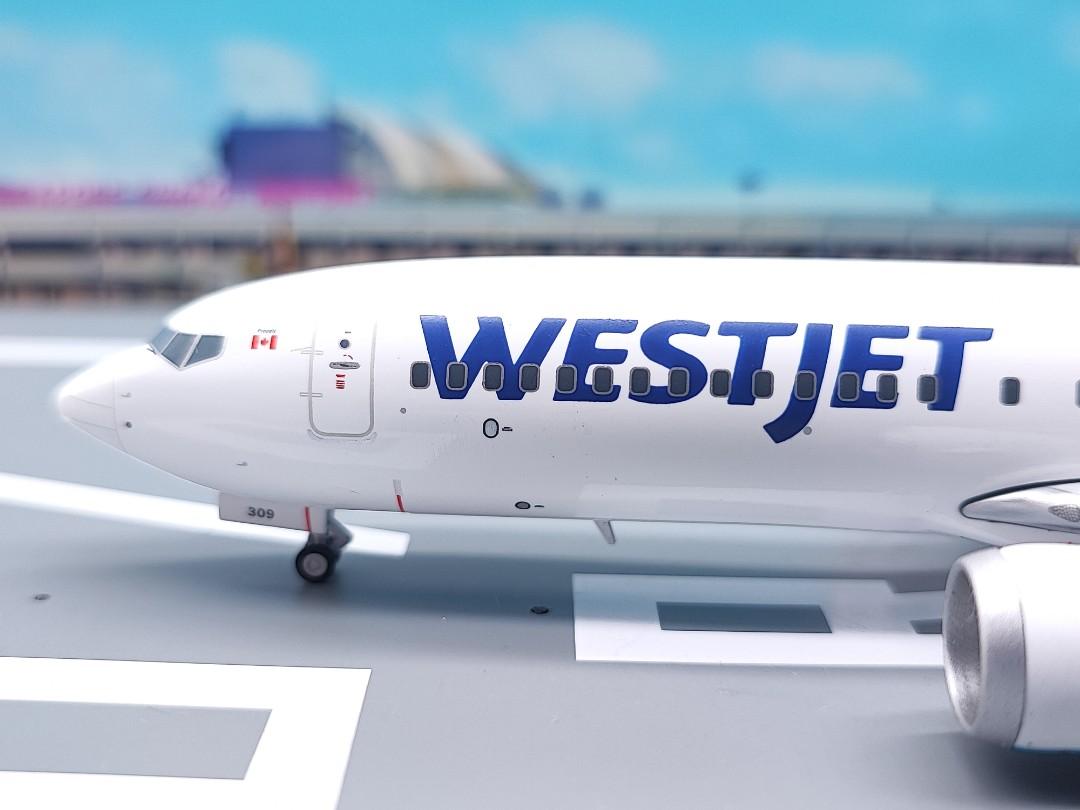 Gemini Jets 1:200 WestJet B737 MAX 8 C-GZSG, Hobbies & Toys, Toys ...
