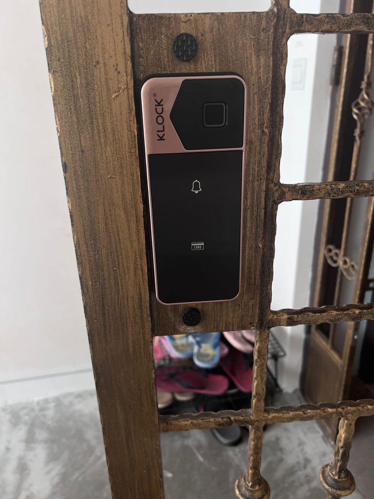 KLOCK FEATURING ONE TOUCH SYNC - METAL GATE UNLOCK + DOOR UNLICK ...