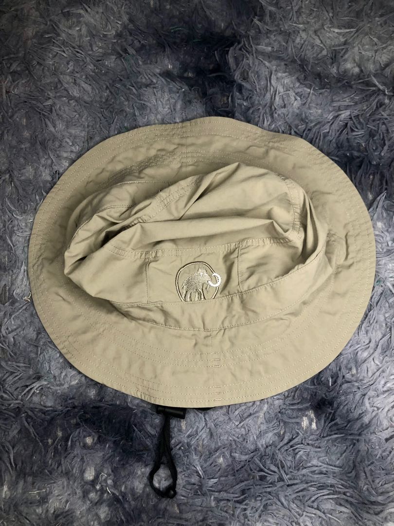 MAMMUT BUSH HAT, Men's Fashion, Watches & Accessories, Caps & Hats on ...