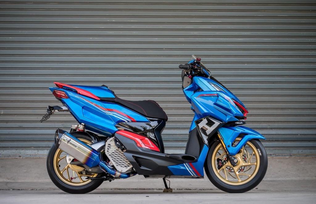 Moto Sammy Singapore Honda Click Vario 160 2022 Complete Blue Red Cover ...