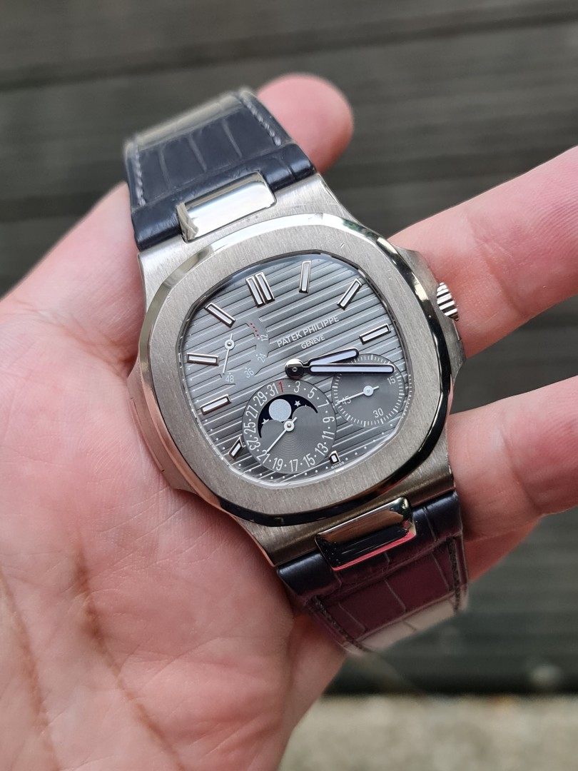 Patek Philippe 5712G, Women's Fashion, Watches & Accessories, Watches ...