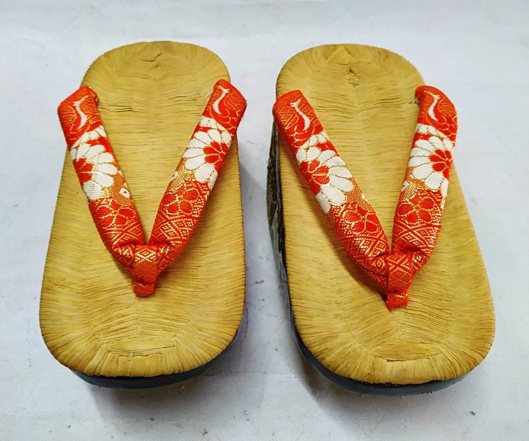 RARE!! Japanese Vintage Okobo Kimono Sandal ( 14), Hobbies & Toys ...