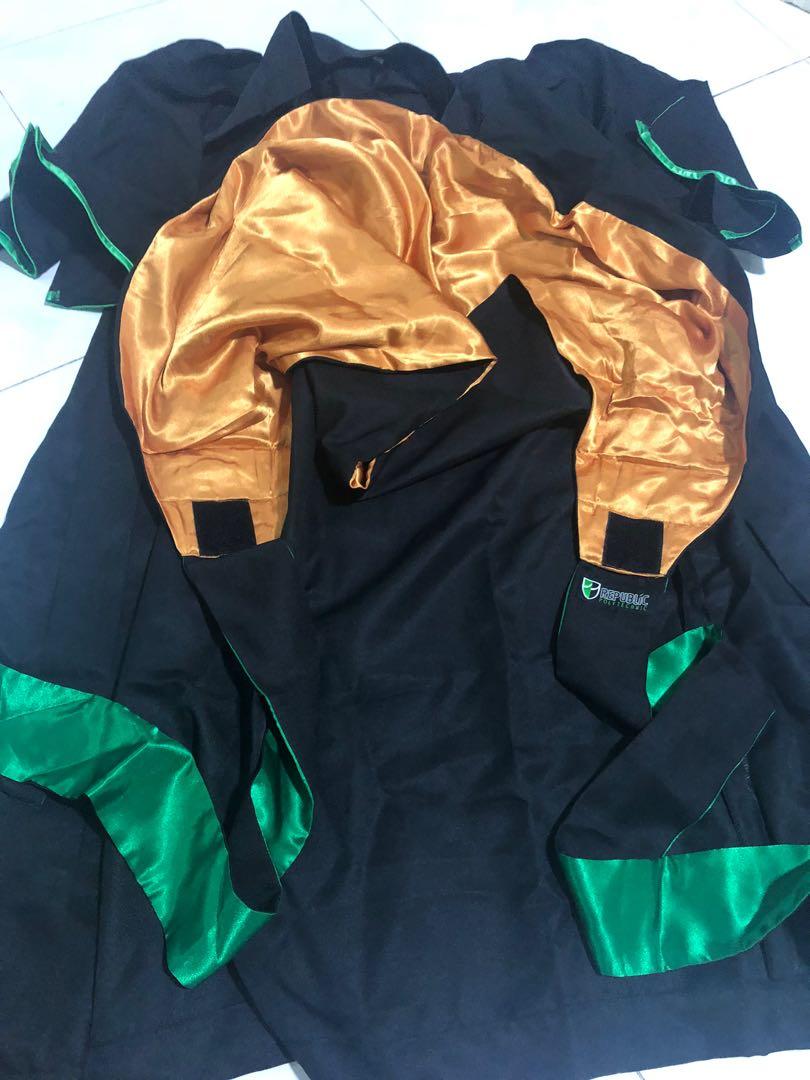 Republic Poly School of Sports, Health & Leisure Graduation Gown, Women ...