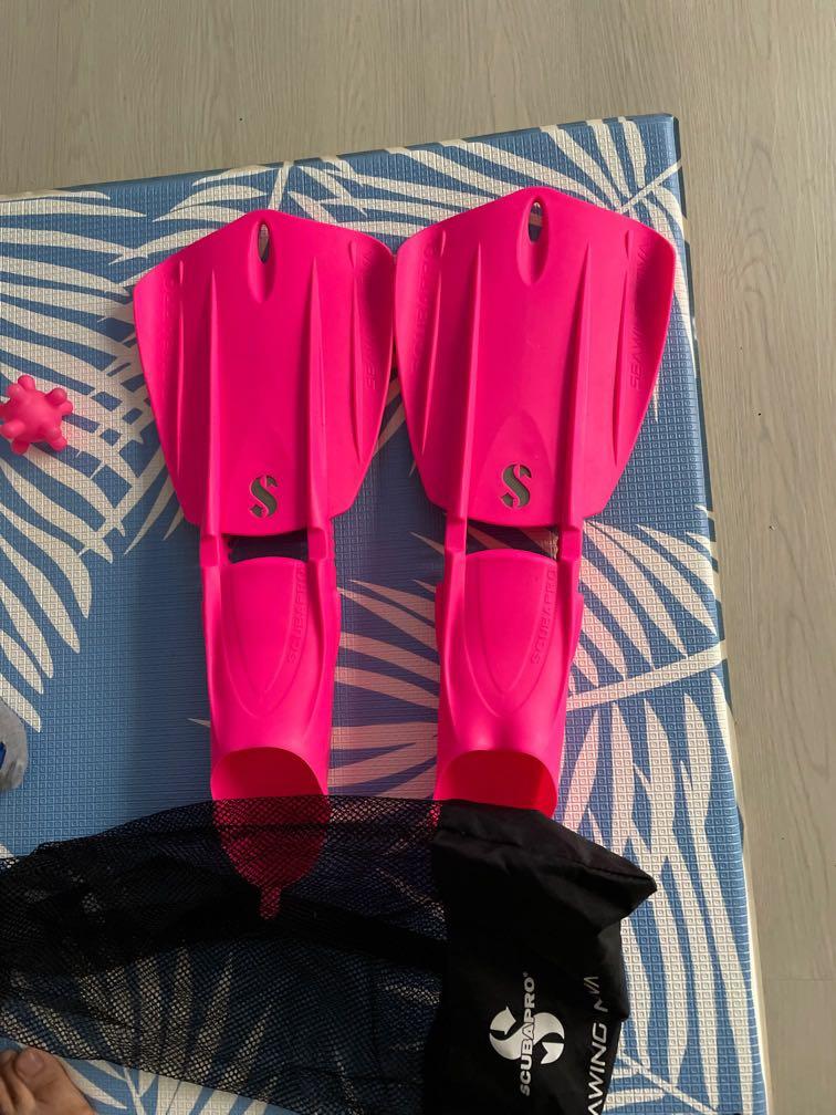 ScubaPro Bright pink flippers, Sports Equipment, Other Sports Equipment ...