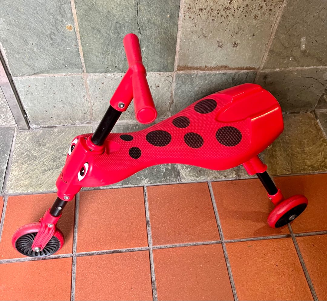 Scuttlebug for toddlers, Babies & Kids, Infant Playtime on Carousell