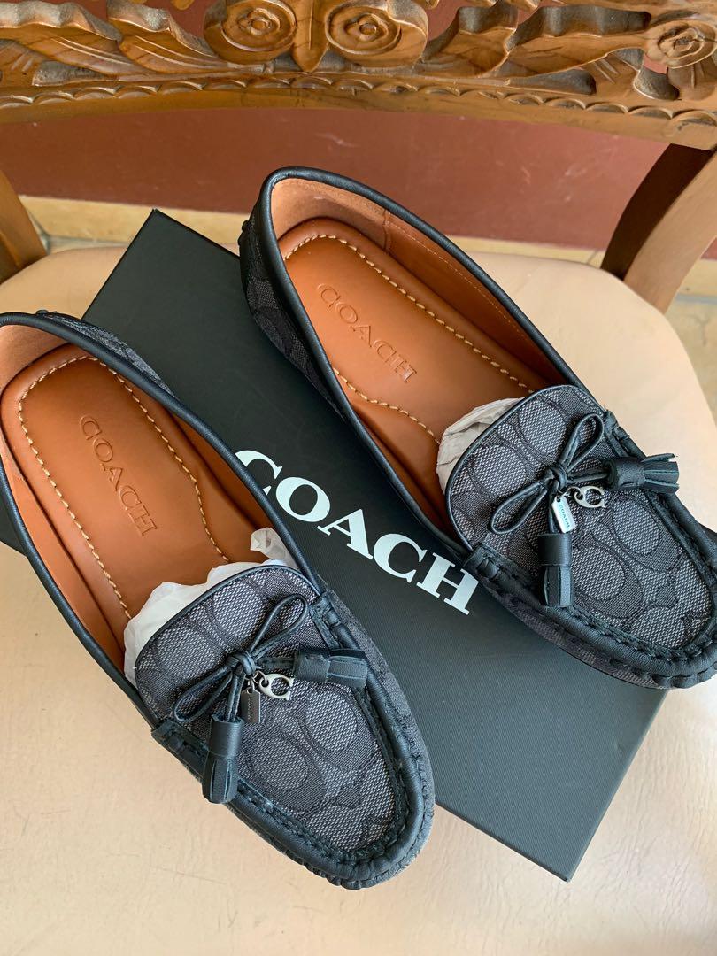 Sepatu Coach Women Shoes Monogram, Fesyen Wanita, Sepatu di Carousell