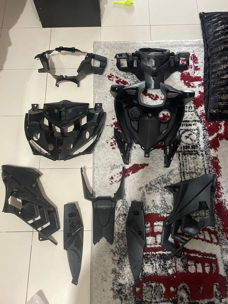 Sniper 150 v1 inner panel, Motorcycles, Motorcycle Accessories on Carousell