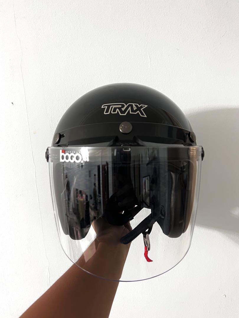 TRAX Helmet, Motorcycles, Motorcycle Apparel on Carousell