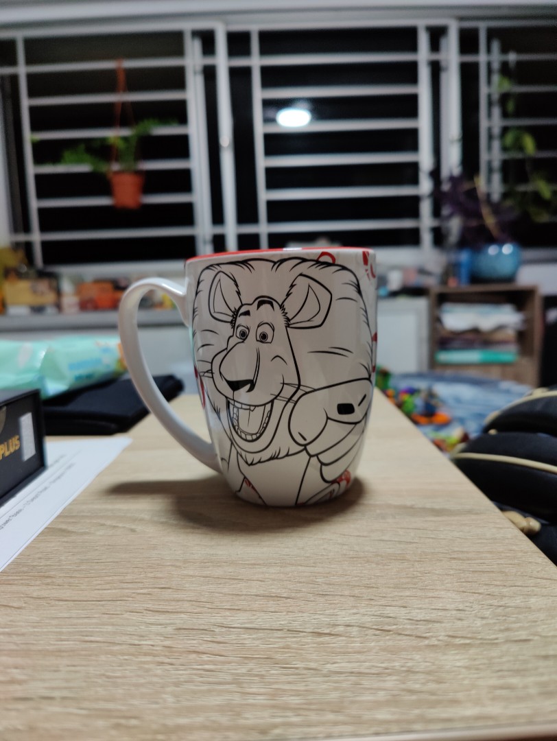 Universal Studios Madagascar Mugs, Furniture & Home Living, Kitchenware ...