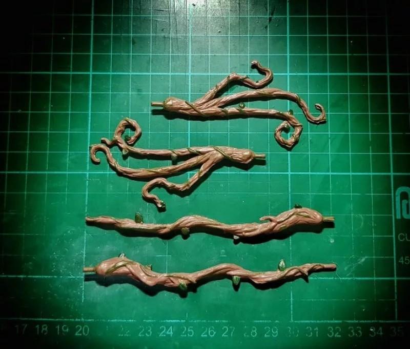 1:12 scale Groot root-arm action figure accessory, Hobbies & Toys, Toys ...