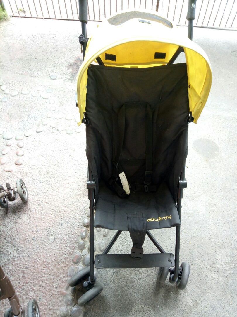 Ashworthy stroller, Babies & Kids, Going Out, Strollers on Carousell