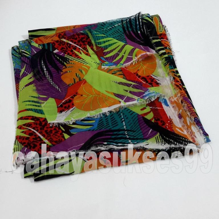 Bahan Kain Sifon Motif Daun 146cm x 114cm Kain Craft Souvenir Kain ...