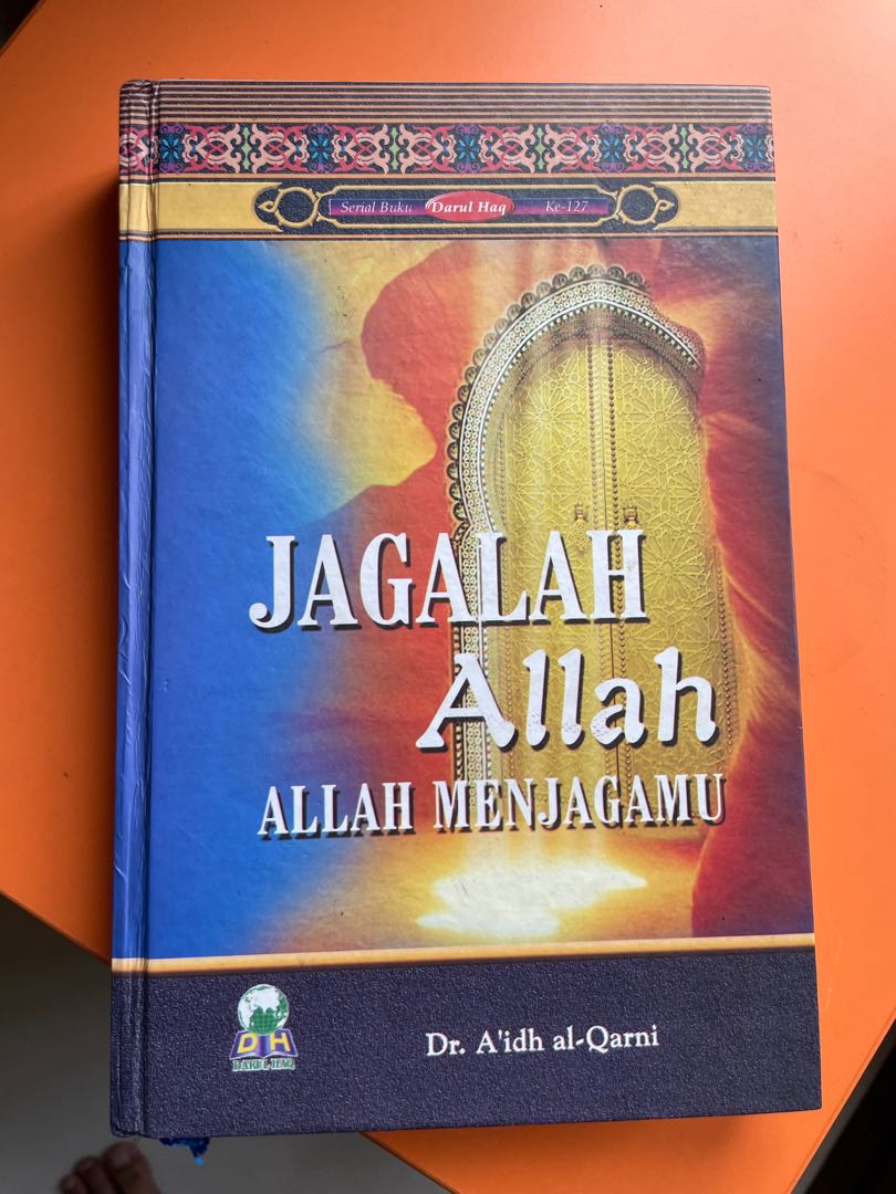 Buku Jagalah Allah, Buku & Alat Tulis, Buku Pelajaran di Carousell