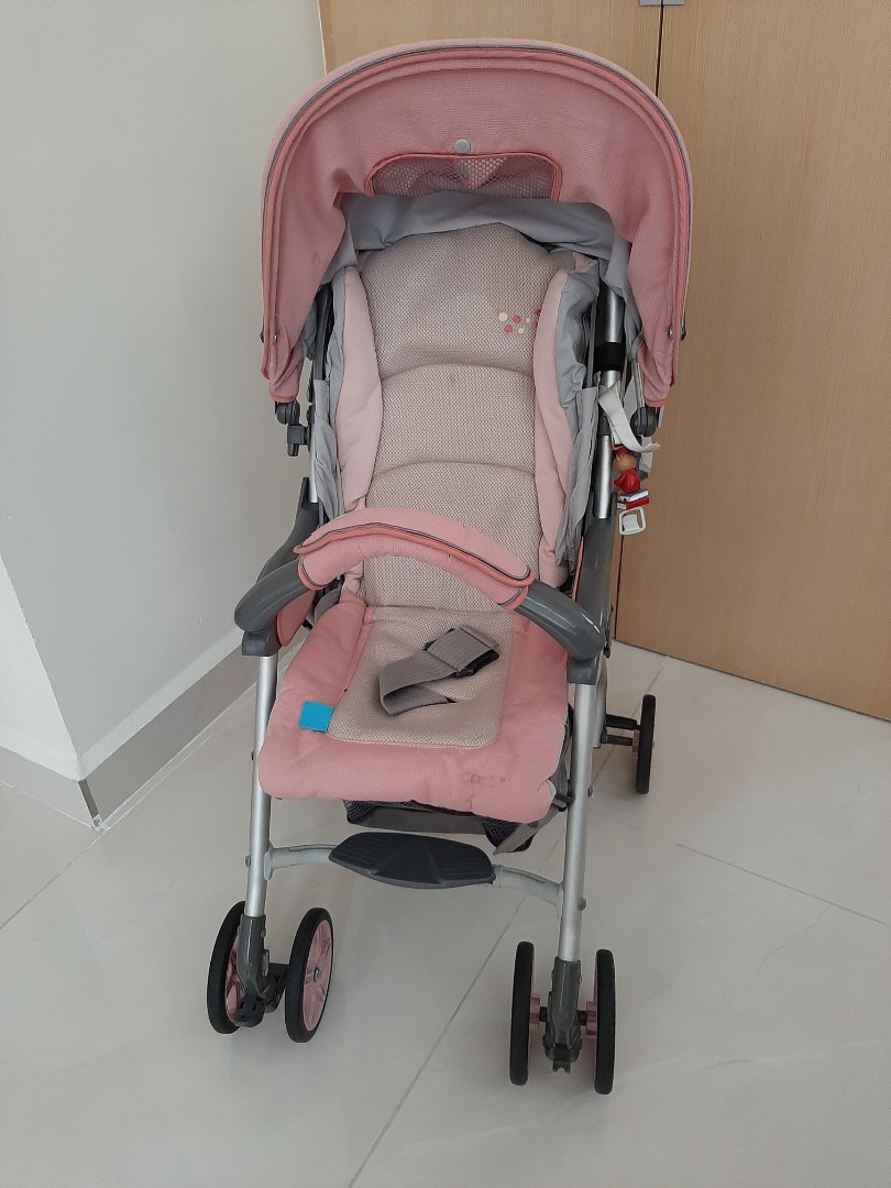 Combi Easy-Fold Lightweight Stroller, Babies & Kids, Going Out ...