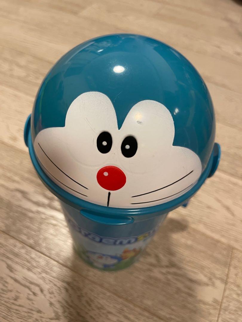 Doraemon popcorn bucket, 興趣及遊戲, 收藏品及紀念品, 明星周邊 - Carousell