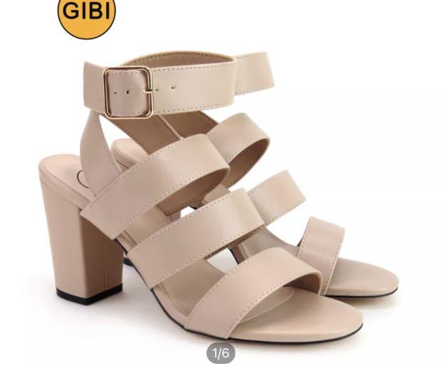 Gibi Galicia Style, Women's Fashion, Footwear, Flats & Sandals on Carousell