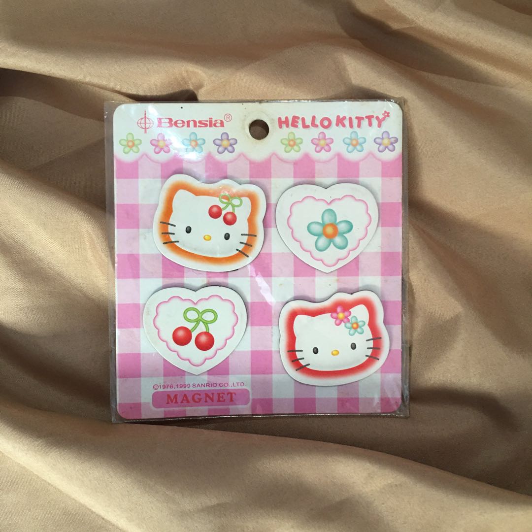 Hello Kitty Magnets, Hobbies & Toys, Stationary & Craft, Stationery ...