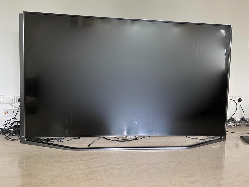 LG Ultra HD 79 inch TV, TV & Home Appliances, TV & Entertainment, TV on ...