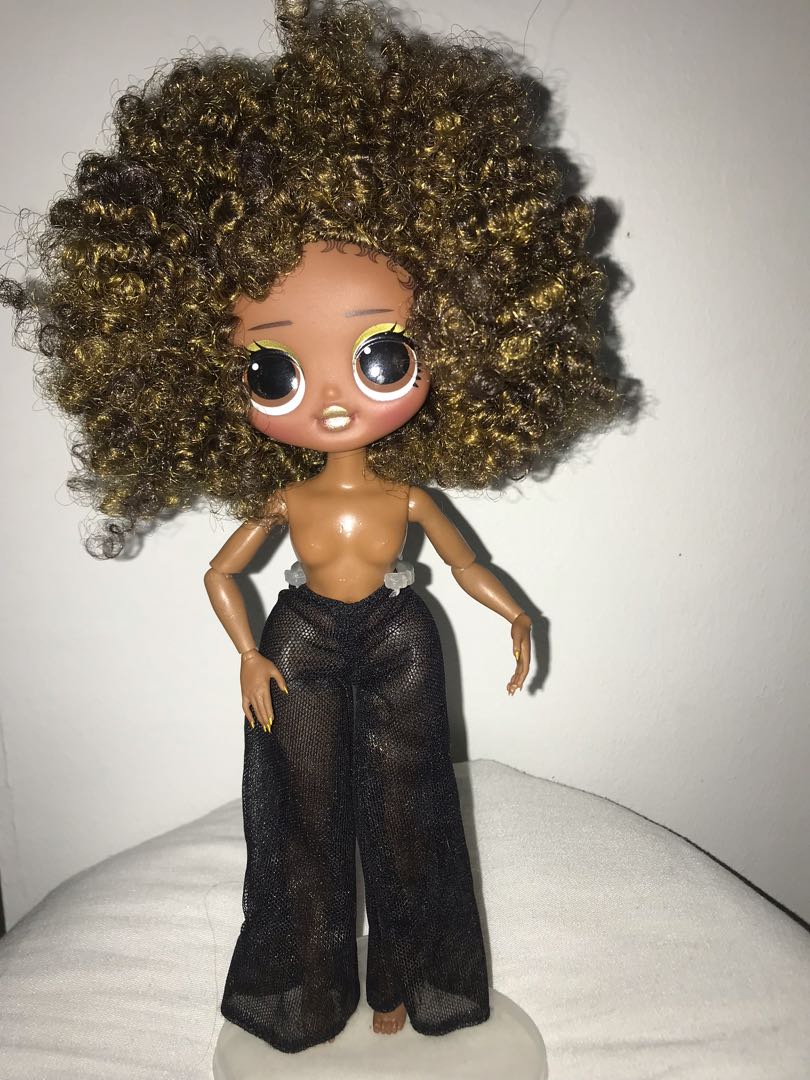 Lol Surprise Omg Royal Bee Doll Hobbies Toys Toys Games On Carousell