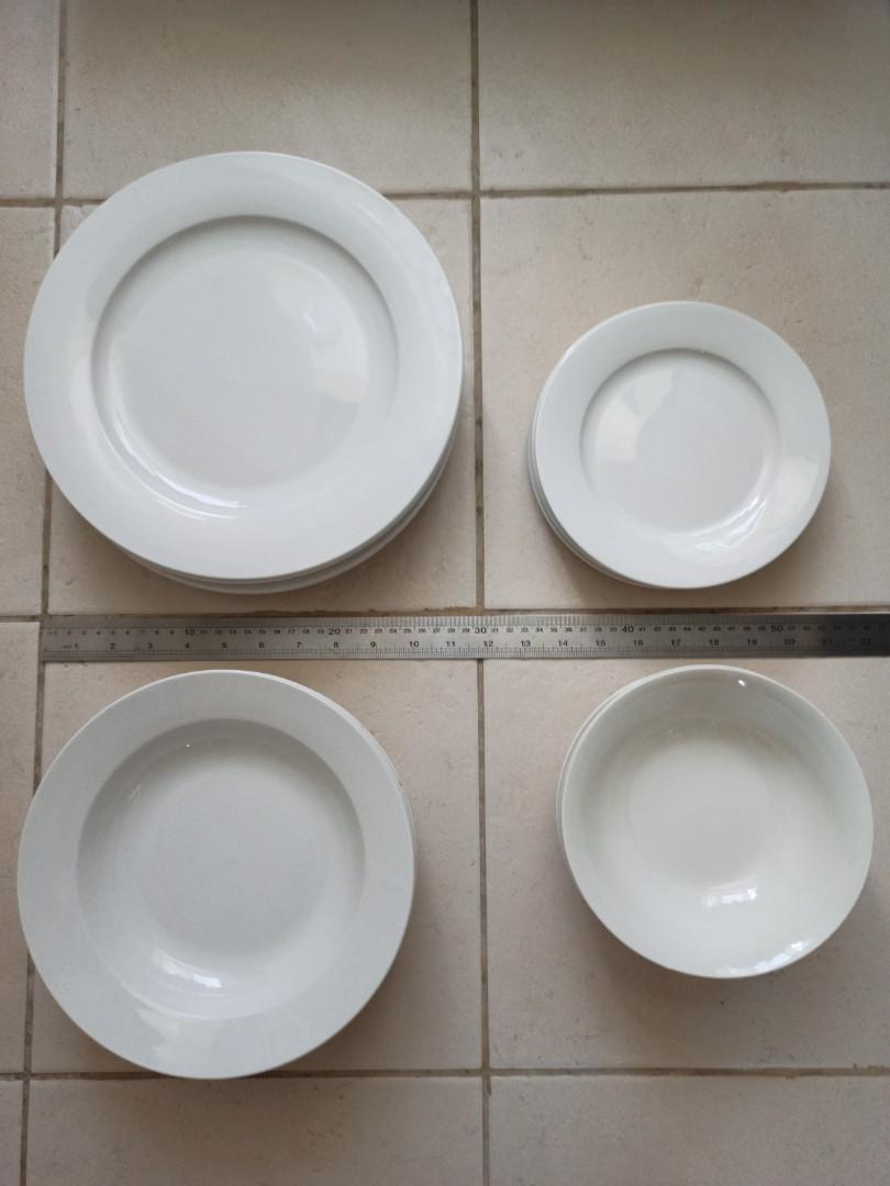 Maxwell White Basics Dinner Crockey Set - 21 pieces - plates and bowls ...