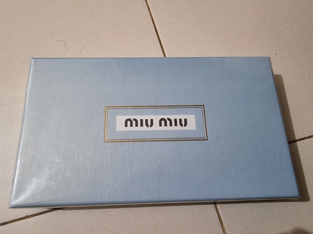 Miu Miu set, Beauty & Personal Care, Fragrance & Deodorants on Carousell