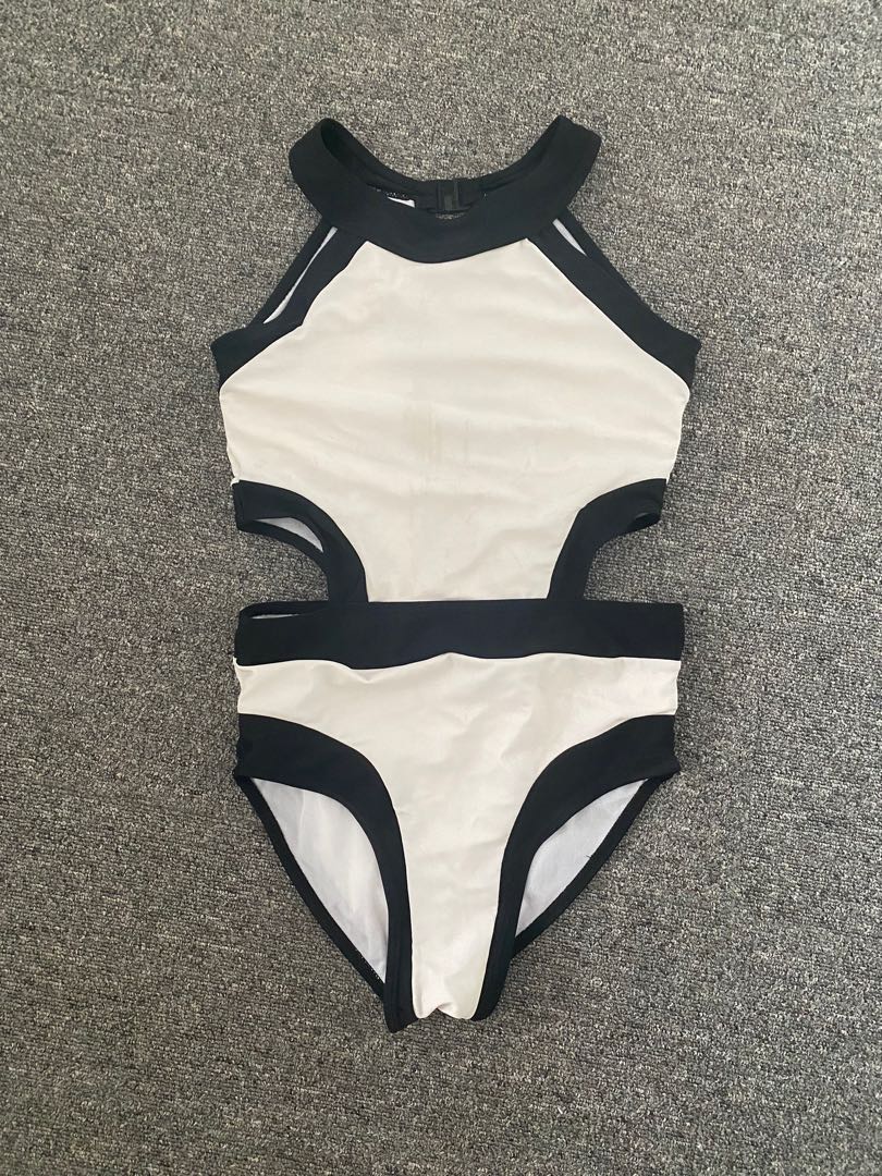 One piece cut out swimsuit, Women's Fashion, Swimwear, Bikinis ...