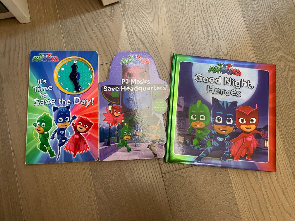 PJ masks storybook, 興趣及遊戲, 書本 & 文具, 小朋友書 - Carousell