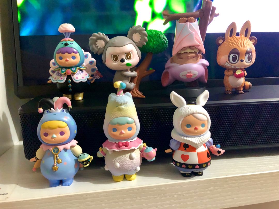 Popmart pucky dimoo labubu molly, 興趣及遊戲, 玩具 & 遊戲類 - Carousell