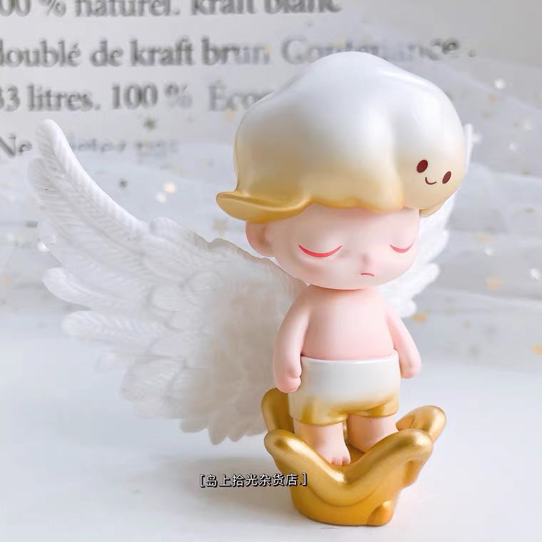 pre-order）popmart dimoo uncrowned king, Hobbies & Toys, Toys & Games on ...