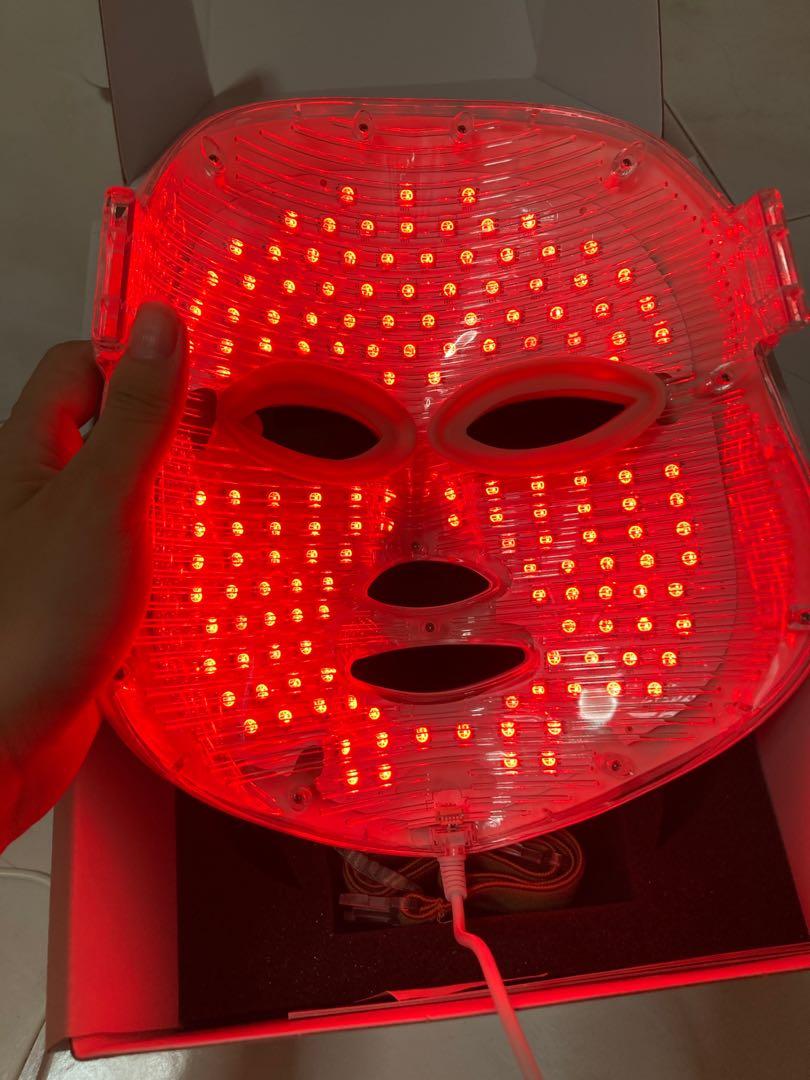 Project E LED Photon Mask, Beauty & Personal Care, Face, Face Care on ...