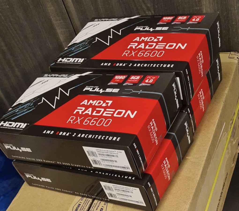 Sapphire Pulse RX6600, Computers & Tech, Parts & Accessories, Computer ...