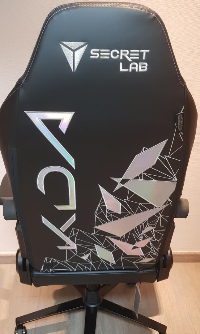 Secretlab KDA All Out, Furniture & Home Living, Furniture, Chairs on ...