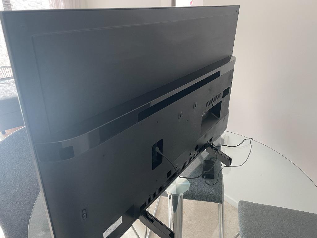 Sony Bravia 43 in Ultra HD 4K Smart LED TV, TV & Home Appliances, TV ...