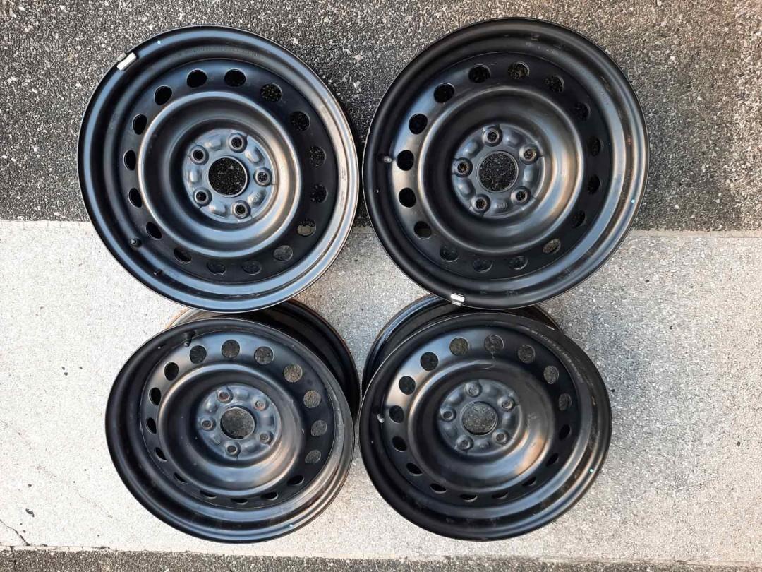 Toyota Innova Stock Rims 16" - 5 holes, Car Parts & Accessories, Mags ...