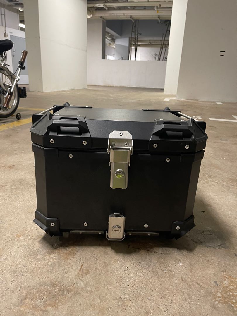 45l Top Box, Motorcycles, Motorcycle Accessories on Carousell