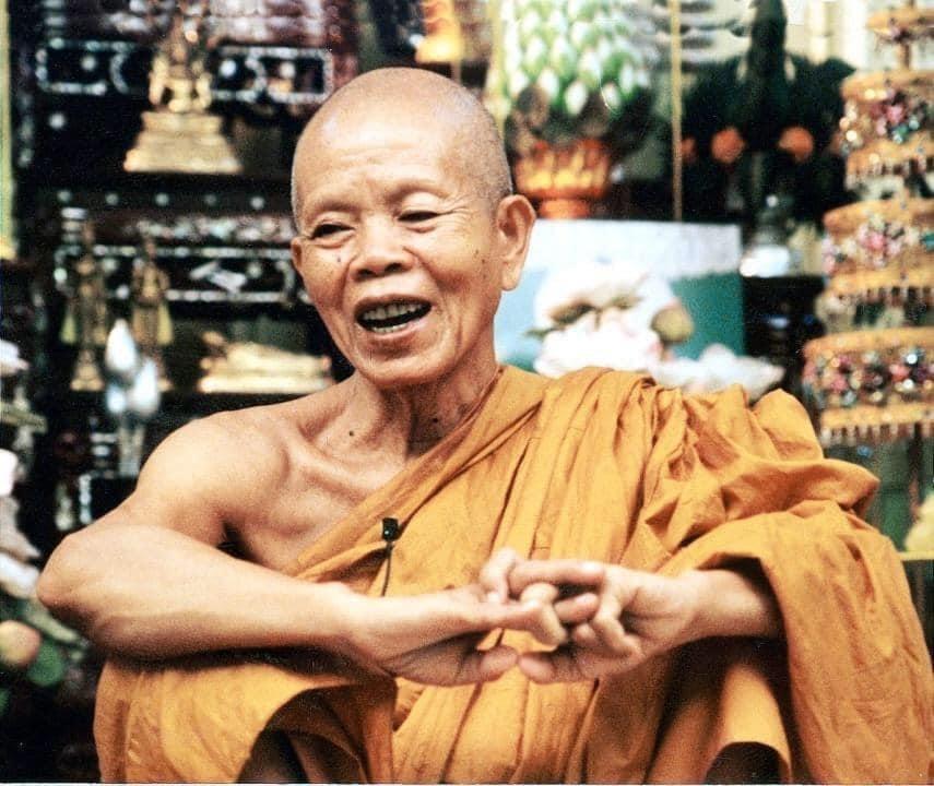 龙婆坤少哈亿万财富自身牌 Lun Sauha Koon Sap Sen Lan Phim Yai B.E 2539 (C.E 1996 ...