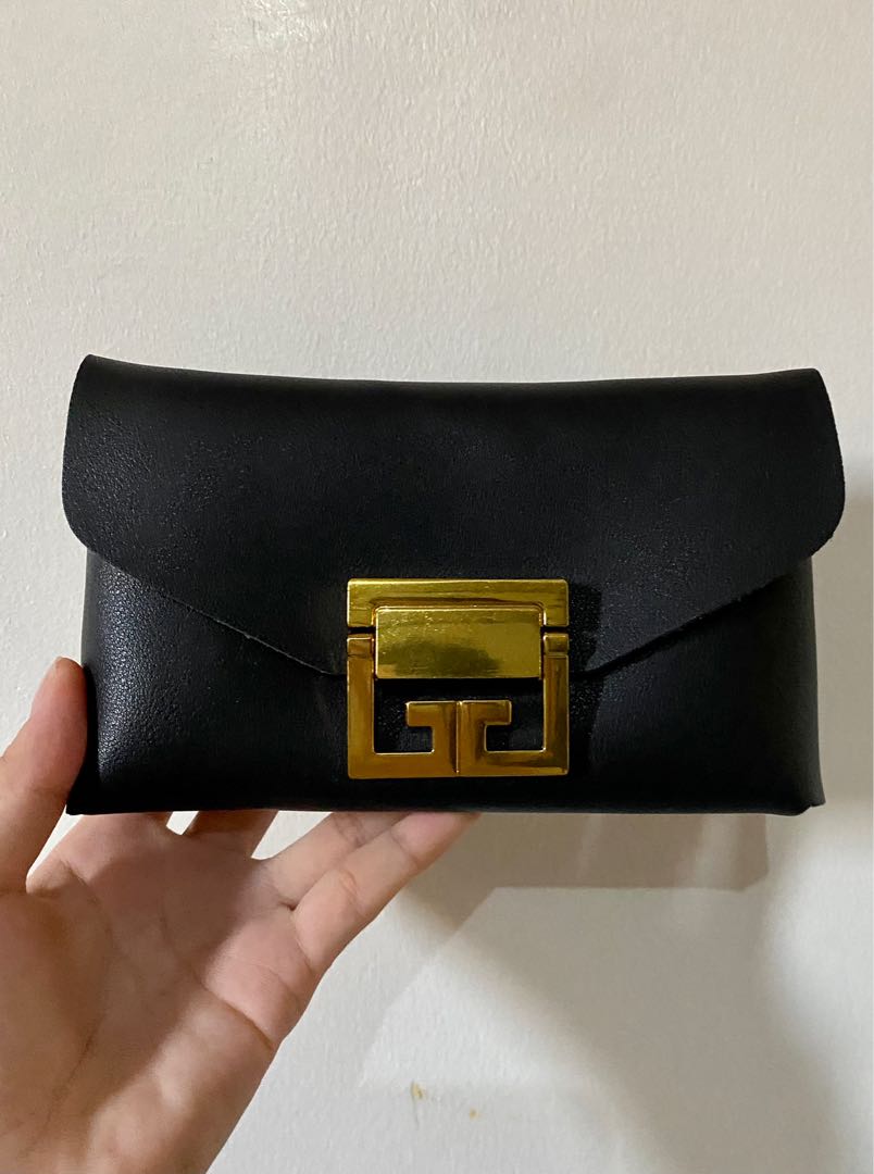 CMG Bag Wallet with Gold Chain, Women's Fashion, Bags & Wallets, Purses ...