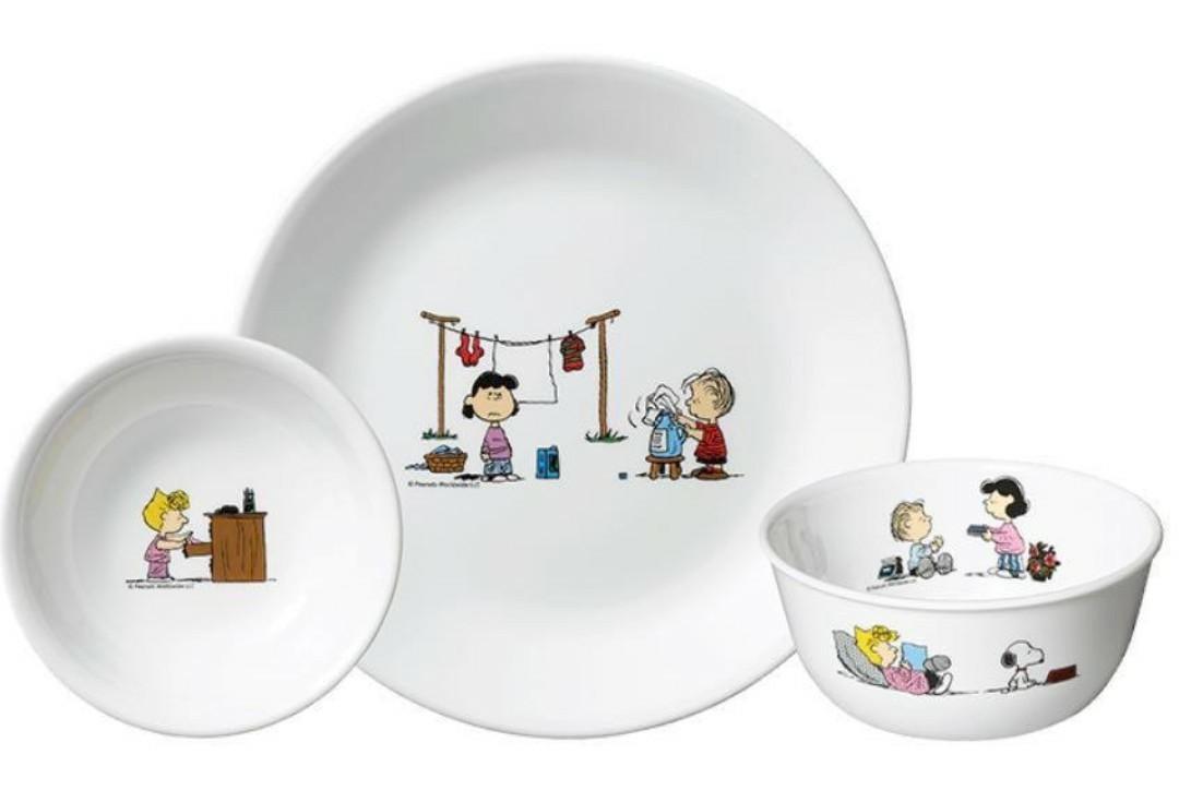 Corelle x Peanuts 3 PC set, Furniture & Home Living, Kitchenware ...