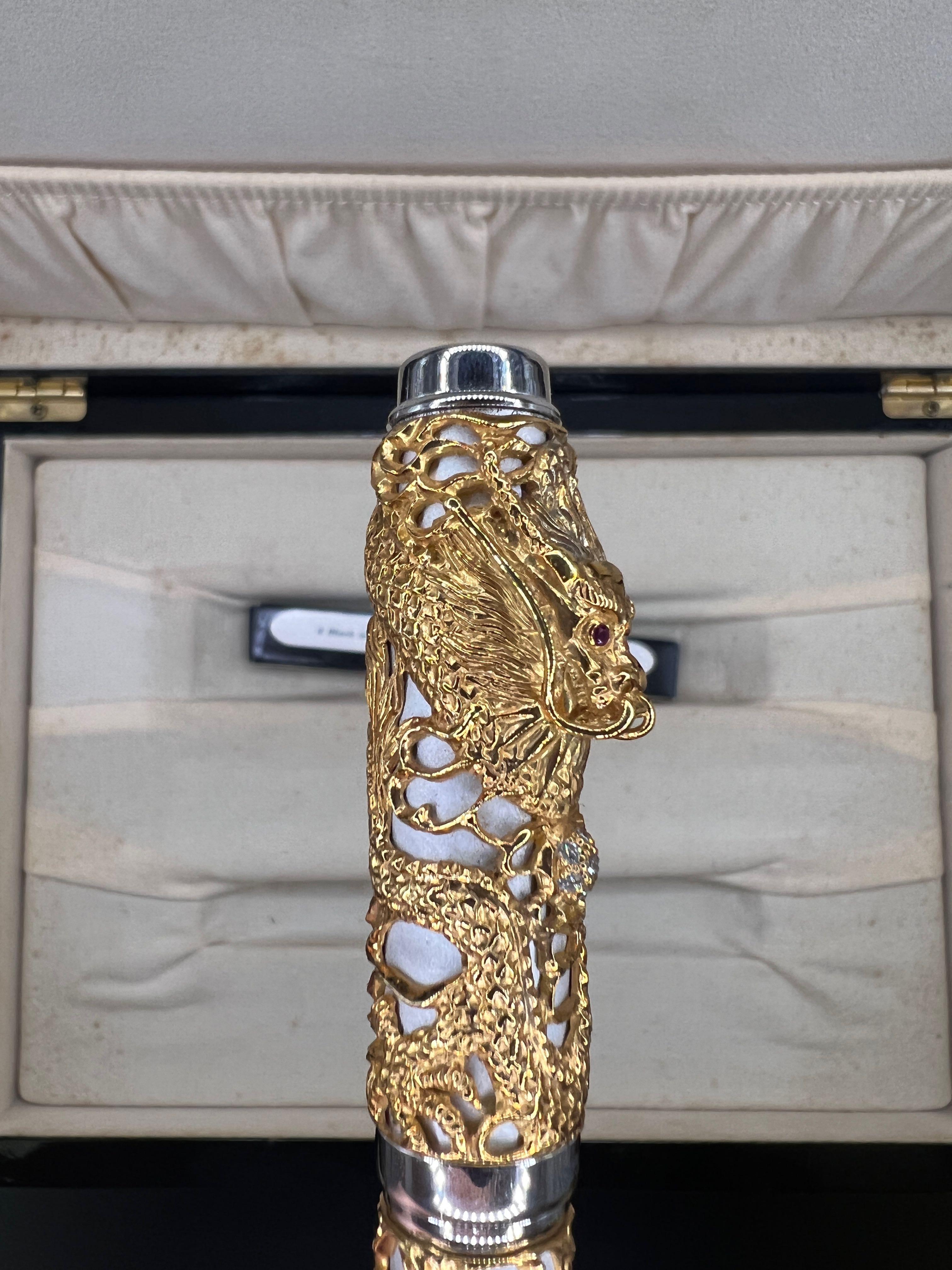 Dani Trio: Grand phantas 18k gold dragon on silver limited edition ...