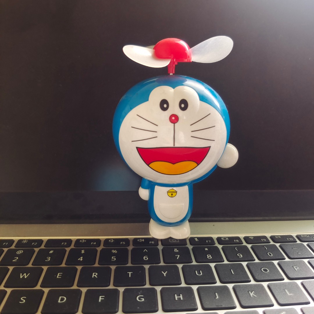 Doraemon Kids Manual Fan - Hand Pulling, Hobbies & Toys, Toys & Games ...