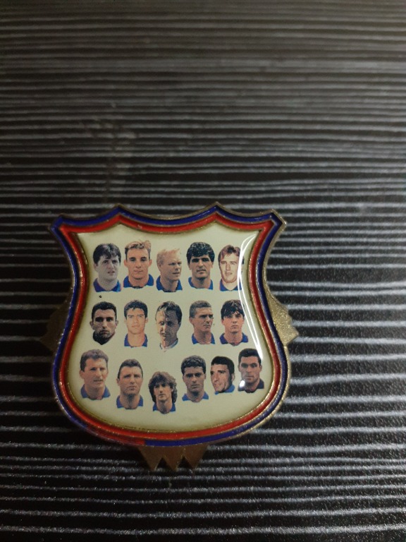 FC Barcelona Team Pin 1994-95, Hobbies & Toys, Memorabilia ...