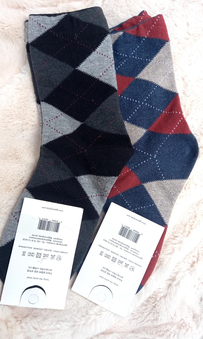 Ggorangnae Argyle Socks, Women's Fashion, Undergarments & Loungewear on ...
